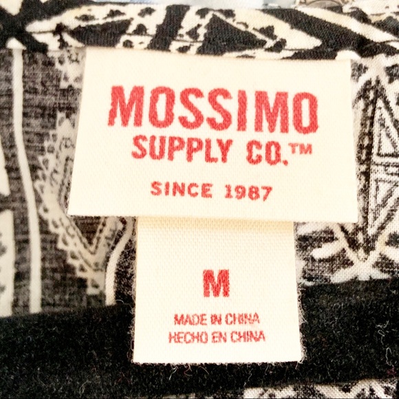 Mossimo Supply Co. | Tops | Mossimo Supply Company Black White Blouse Sz Med | Poshmark